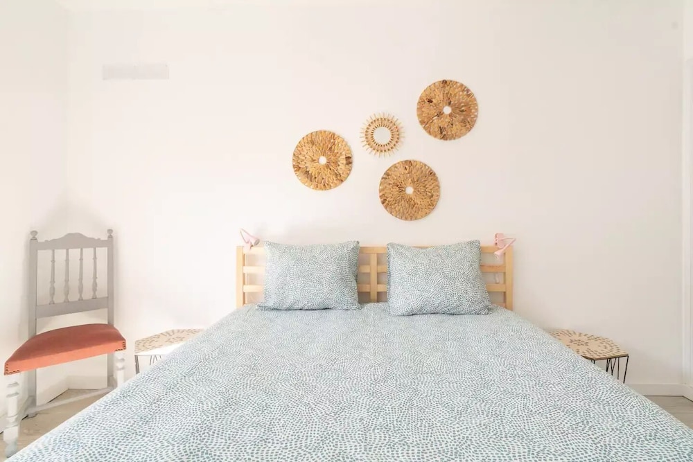 Wonderful 2 Bedroom Apartment With 2 Balconies -- 5 Min From The Beach - Armação de Pêra