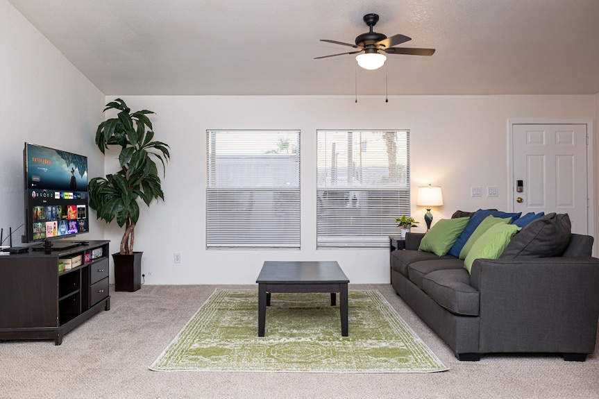 Walk To Water - Close To Boat Launch - Rotary Park - Garage - Bring Boat & Toys! - Arizona