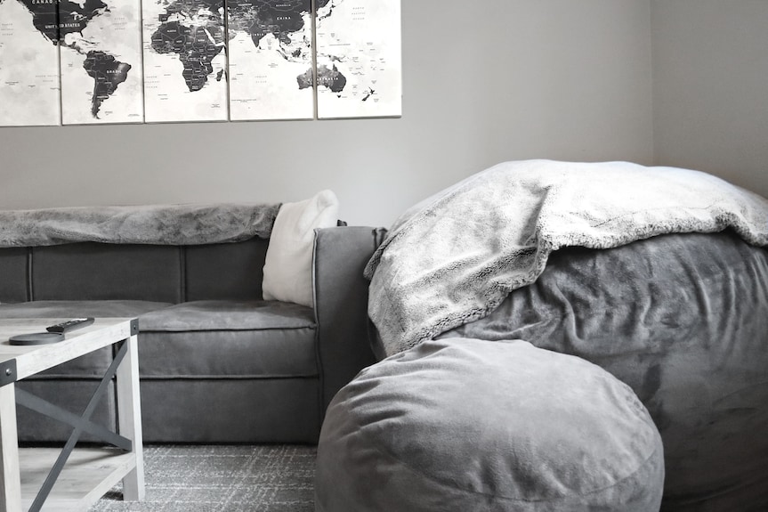 Modern Mid-town Coeur D'alene Apartment - Coeur d'Alene, ID