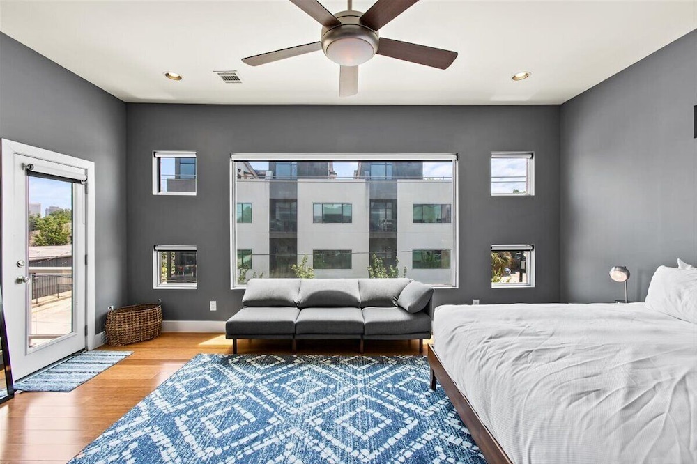 Hickory Haven - Arts District / Midtown Houston - Houston | Vrbo