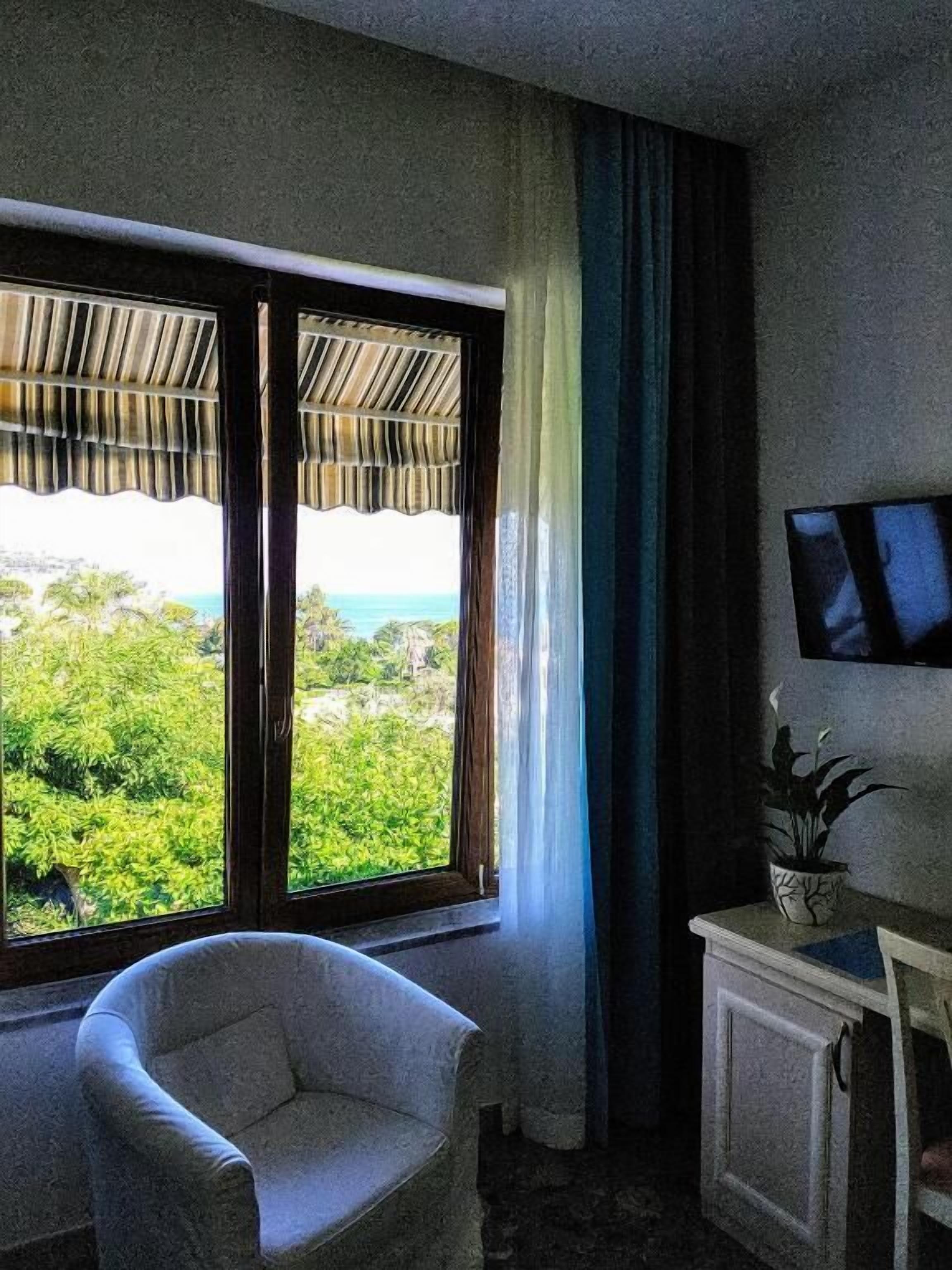 Quarto Duplo Standard | Cofre no quarto, secretária, ferro/tábua de engomar, Wi-fi grátis 