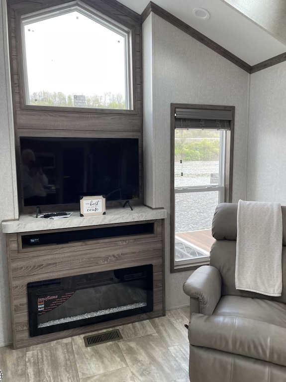 Waterfront Glamping Escape Cozy Floating Cottages On The Peaceful Beaver River - Pennsylvania