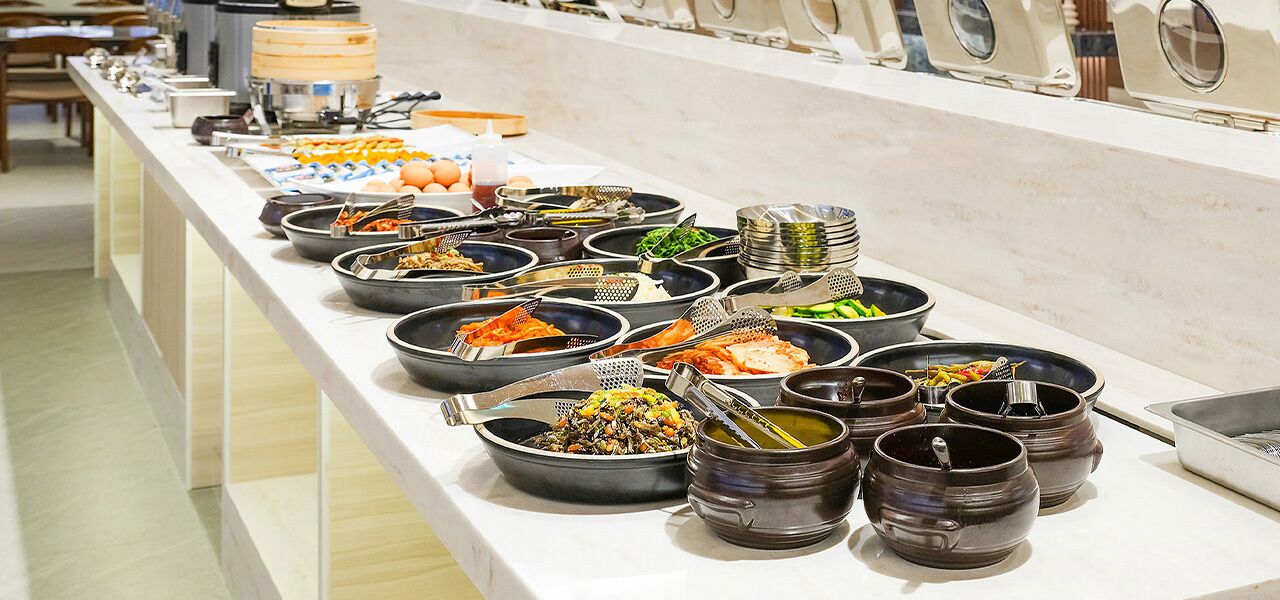 Buffet de pequeno-almoço