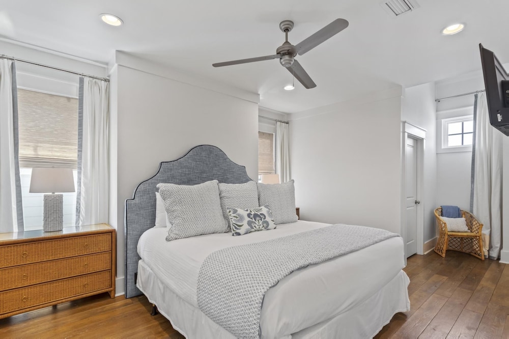 Beautiful Watercolor! Communal Pools! 30A Beaches! - Watercolor | Vrbo