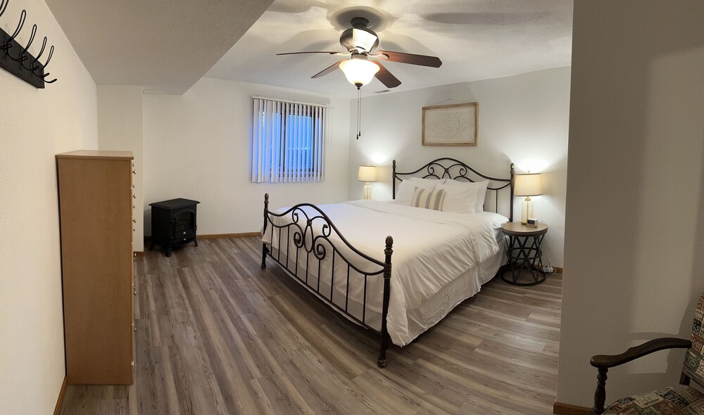 3-bedroom charming Condo in Onalaska with private driveway - Onalaska ...