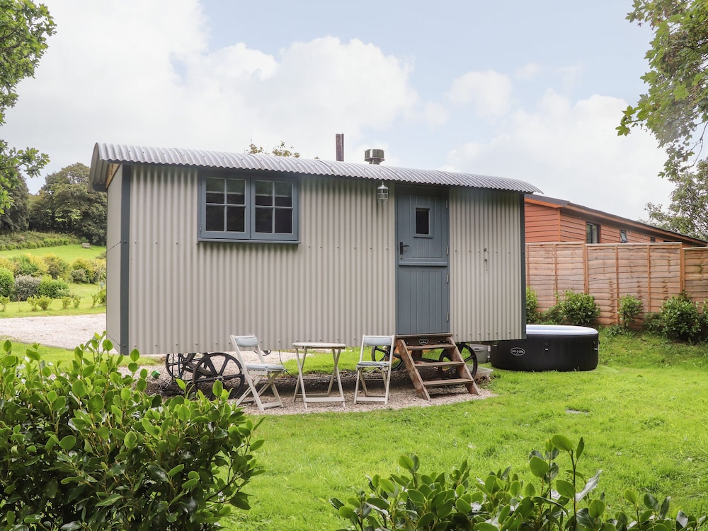 Godrevy Shepherds Hut - Hayle
