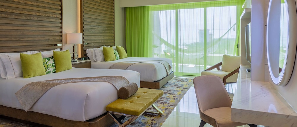 Luxury Resort Suite On The Beach - Isla Mujeres