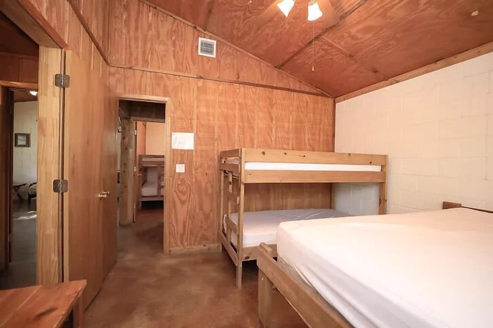 Frio Acres Cabin # 5 - Texas