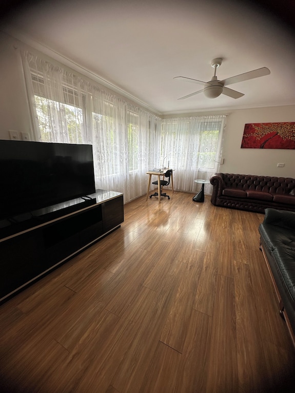 Creek Front House - Enfield