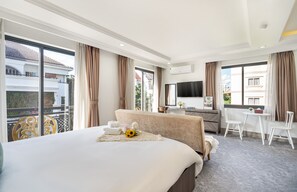 Suite Júnior, varanda | Quartos insonorizados, Wi-fi grátis, roupa de cama fornecida 