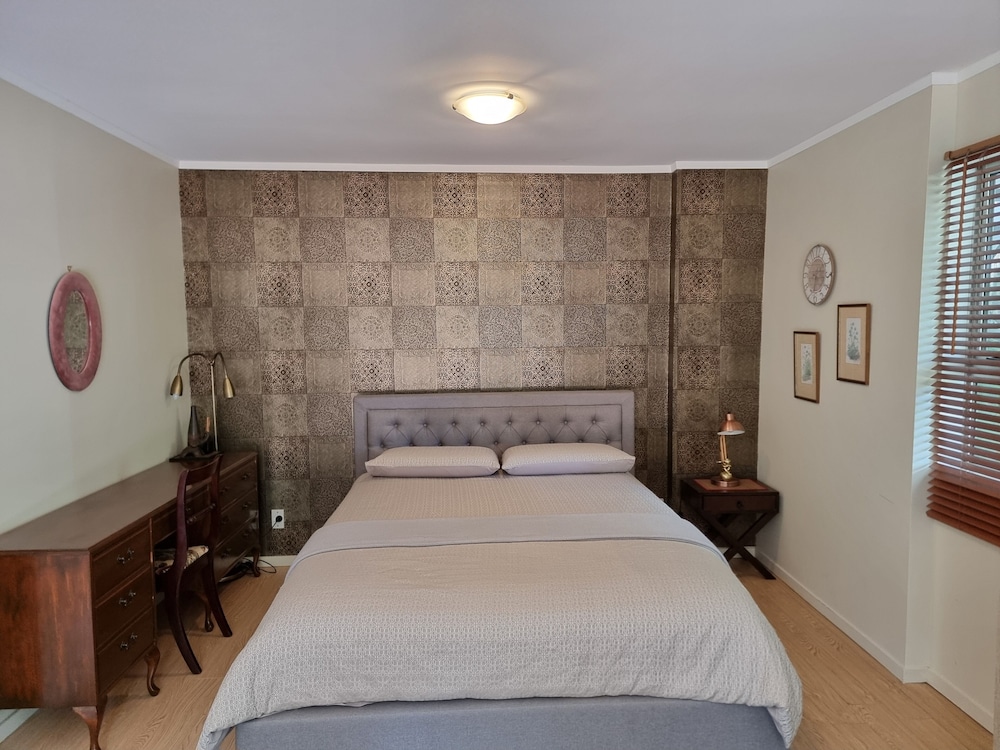 Entire Ground Floor Full Privacy Family-friendly Popular To Ferry-catchers - Wellington, New Zealand