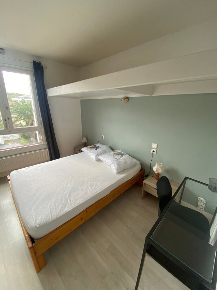 T2 Anglet Limite Biarritz - Anglet | Vrbo
