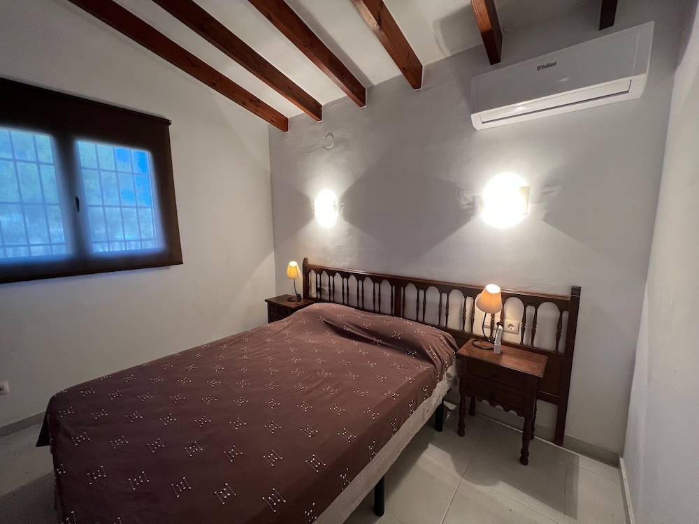 A 1,5km De La Playa De L'ampolla Y Pueblo | Confortable | 3 Dormitorios Dobles | - Calpe