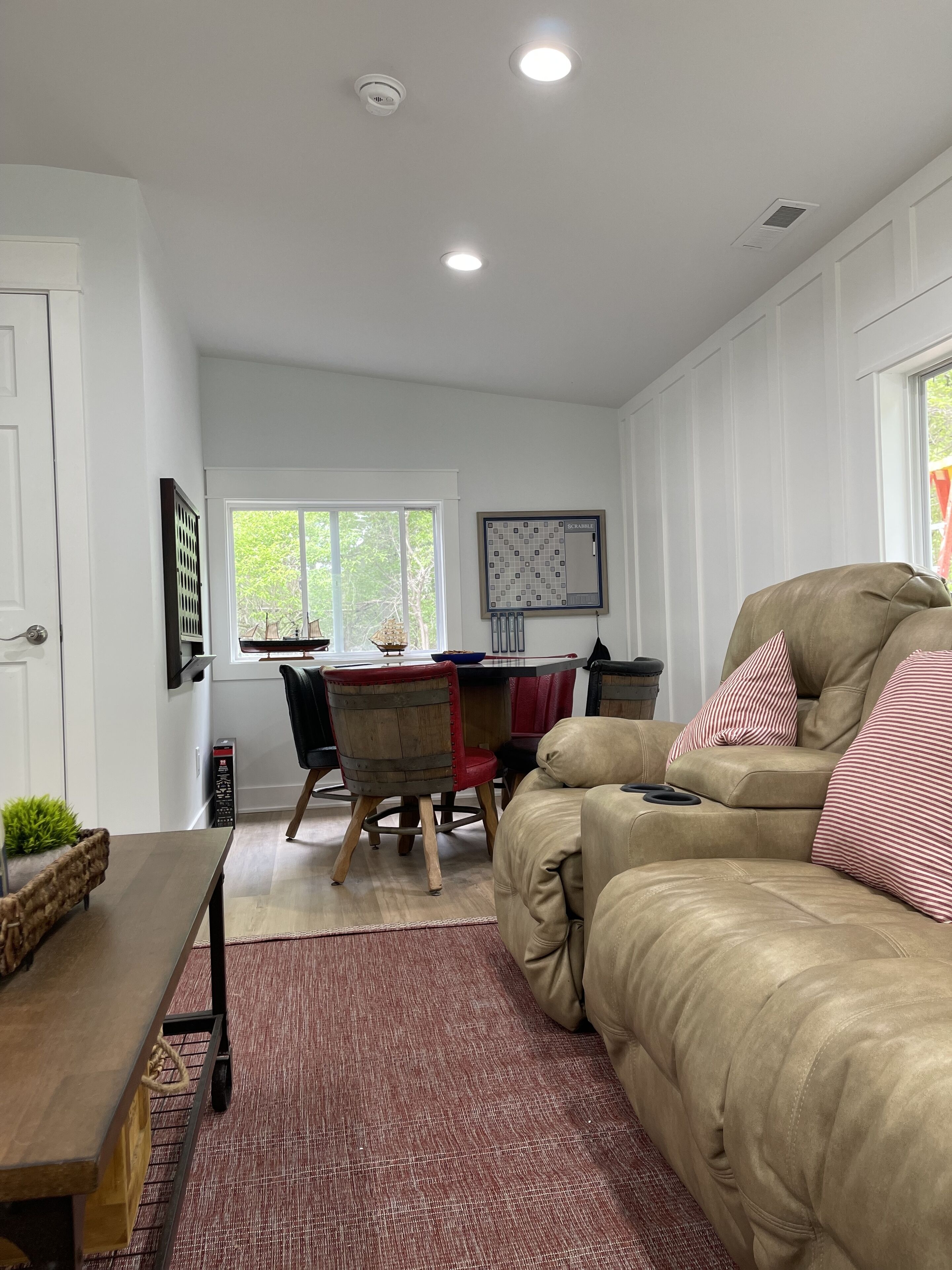 Middle Bass Island Luxury Rental - Put-in-Bay, OH