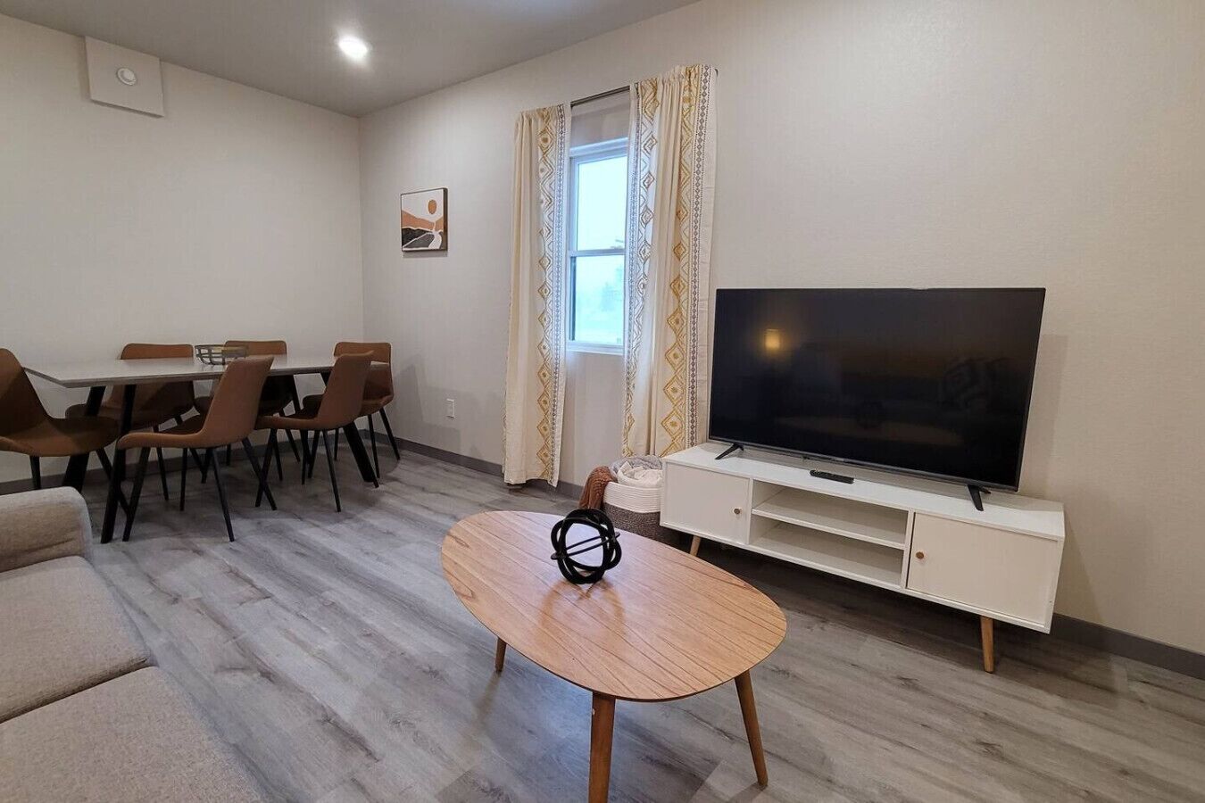 Bighorn Loft In Downtown Custer, Sleeps 6 - Custer, SD