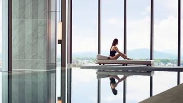 Piscina interna