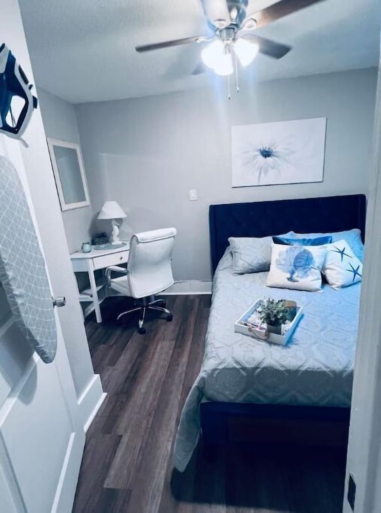 Makin Waves - 2 Bdrm Cottage - Close To Beach - Galveston, TX