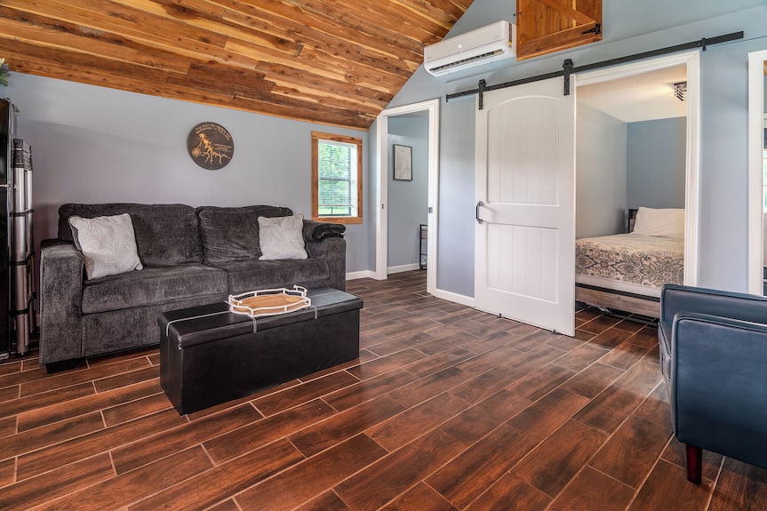 Cabin W/ Boat Parking Near Lake Of Egypt - Marion, IL