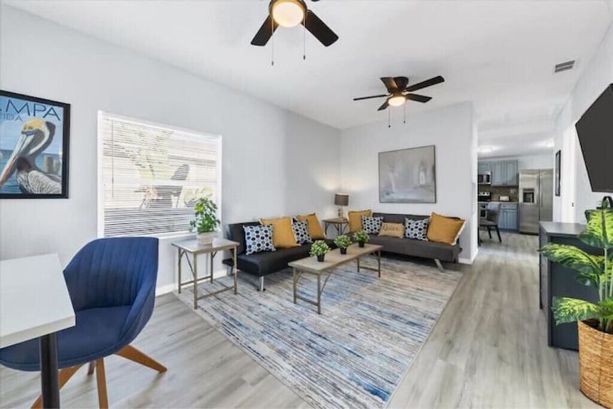 Historic West Tampa Cottage - Raymond James Stadium - Tampa