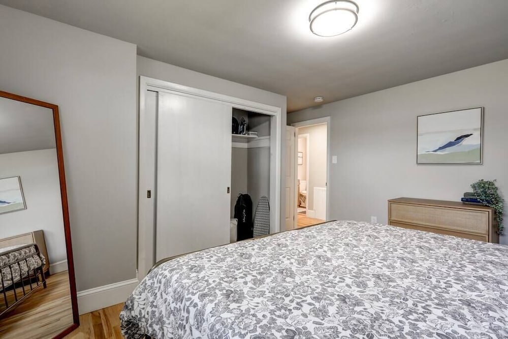 Renovated 2 Br Home Close To Lancaster Attractions - Lancaster, PA