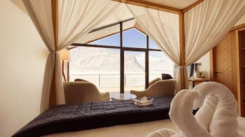 Vila lua de mel | 1 quarto, roupas de cama premium, cofres nos quartos, escrivaninha