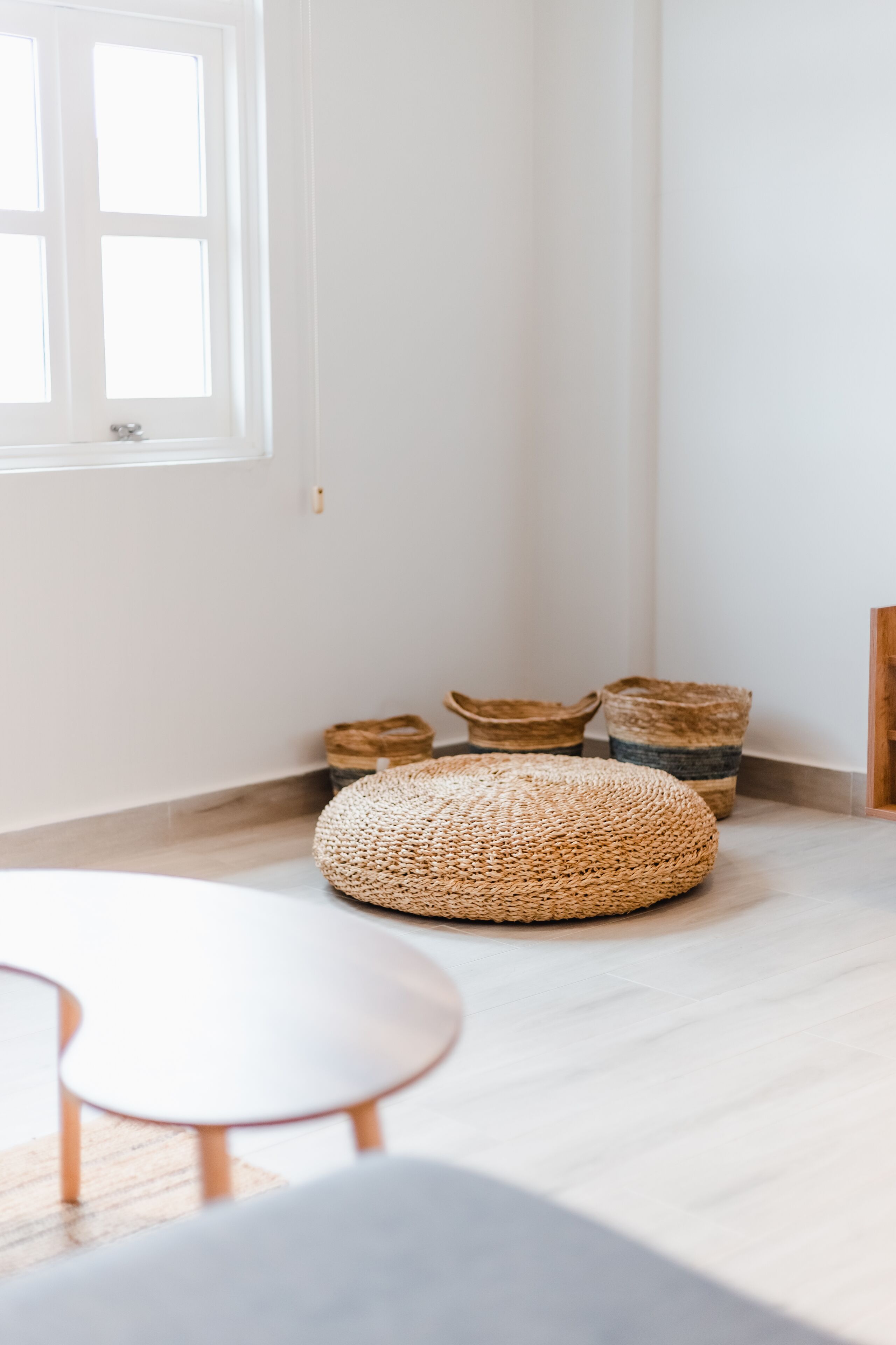 Apartamento luxo | Área de estar | Smart TV 55 polegadas com canais digitais, TV