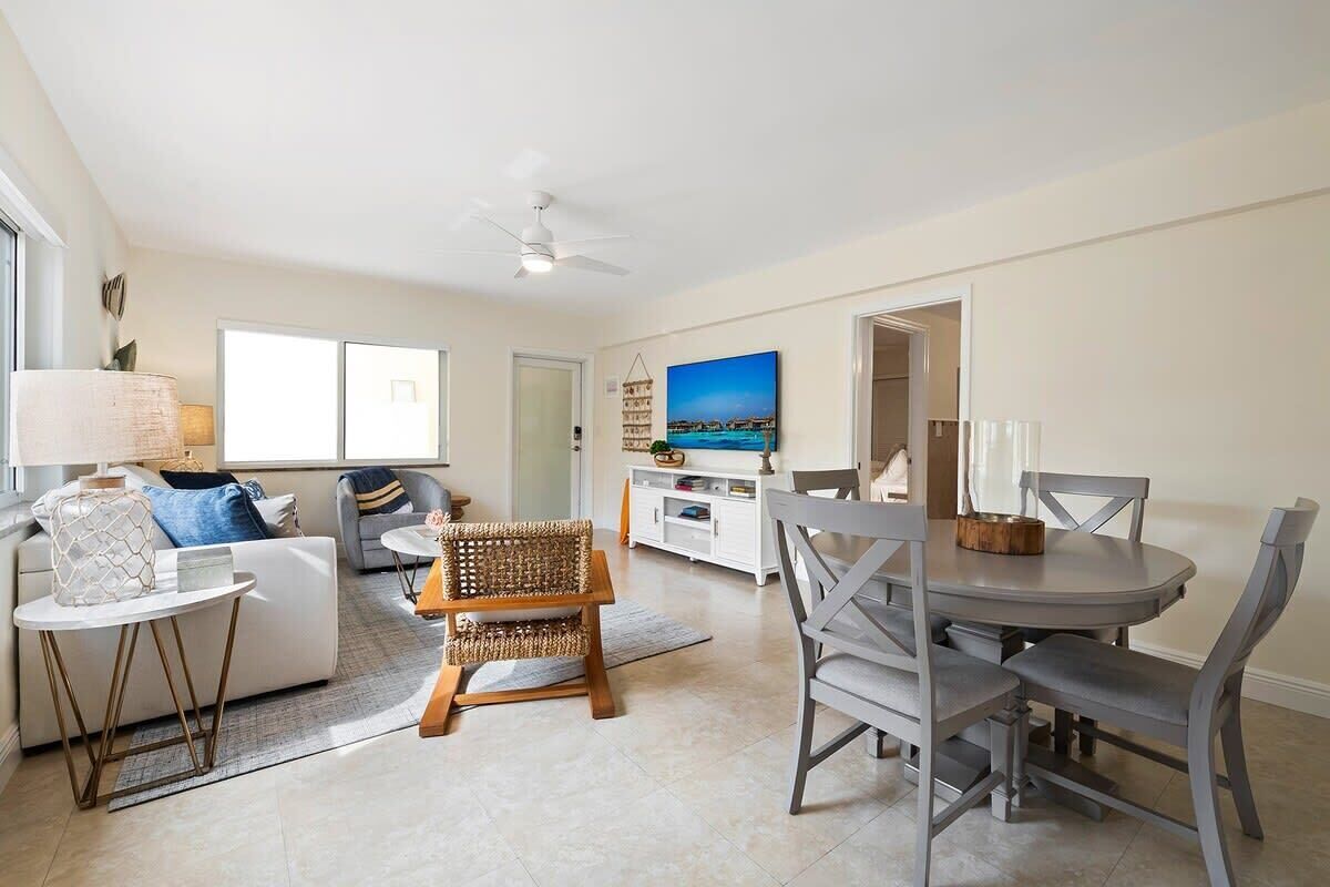 Bermuda Isles Villas #26 - Tamarac