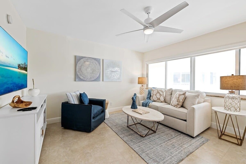 Bermuda Isles Villas #20 - Coral Springs, FL