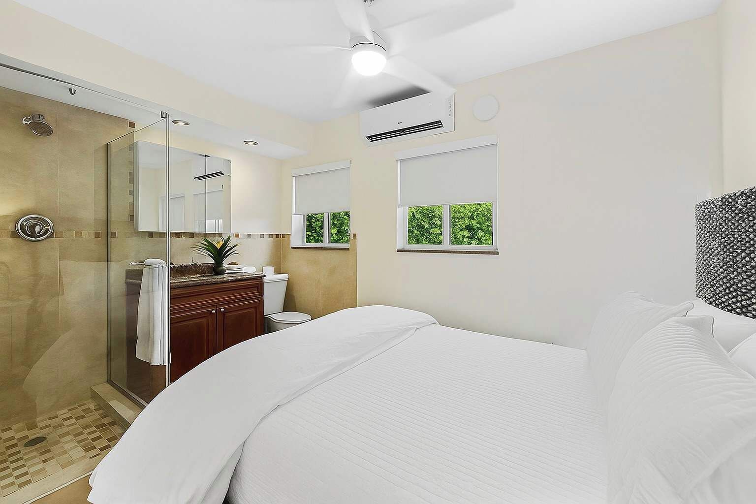 Bermuda Isles Villas #21 - Pompano Beach, FL