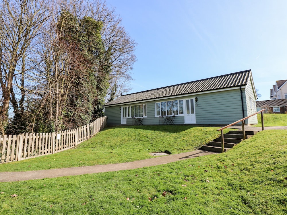 14 The Dell - Norfolk