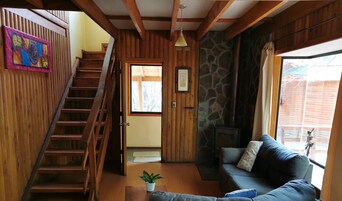 Cabana família | Área de estar | TV LCD 32 polegadas com canais via satélite, TV