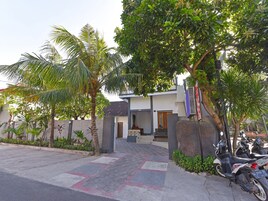 Fachada da propriedade