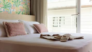 Suite Júnior | Minibar, cofre no quarto, secretária, Wi-fi grátis