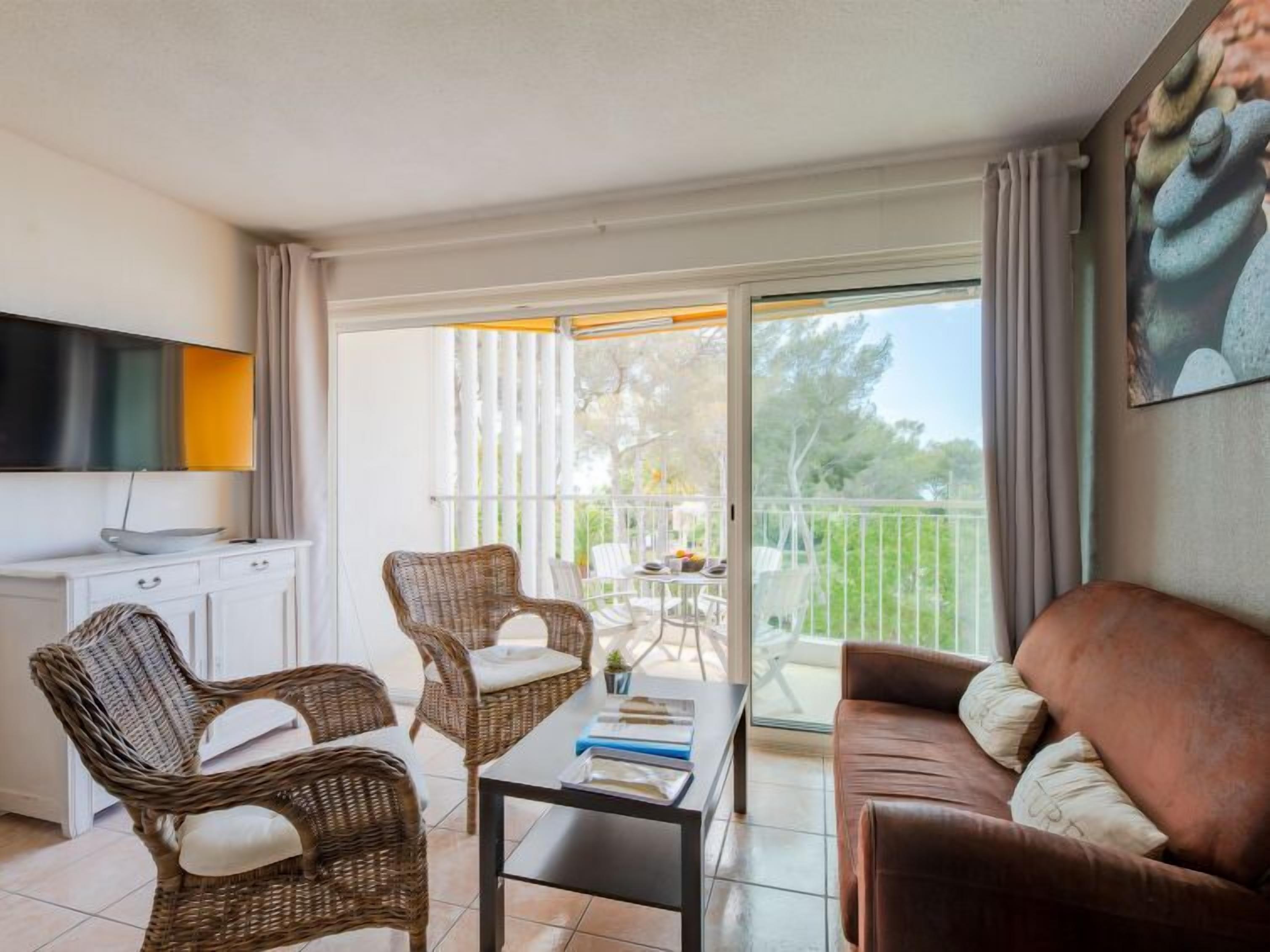 Résidence Le Boréal By Interhome - Saint-Raphaël