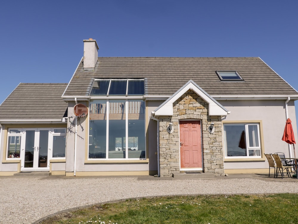 Inverbeg Cottage 2 - Ireland
