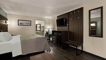 Quarto Standard, 1 cama king-size, não fumadores | Roupa de alta qualidade, camas de colchão viscoelástico, secretária