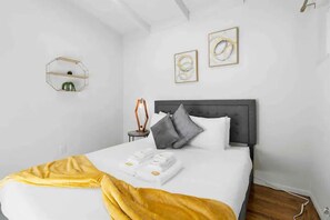 Casa Clássica | 2 quartos, secretária, ferro/tábua de engomar, Wi-fi grátis 