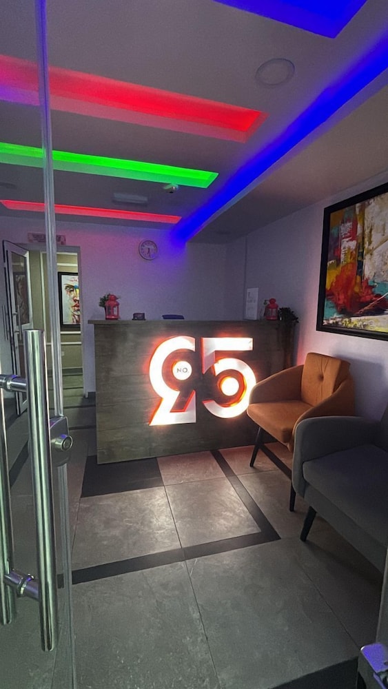 No 95 Suites & Apartment - Lagos