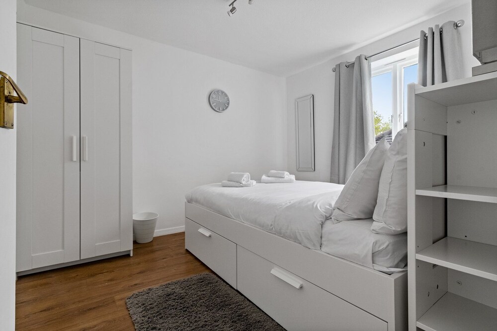 White Shades Mill Hill - Whetstone - London