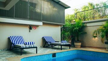 Piscina exterior