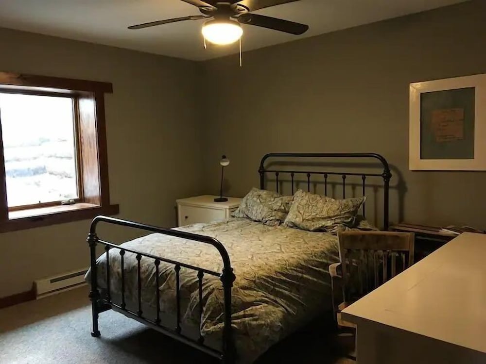 Upper Hamlin Lake Cabin - Mason County | Vrbo