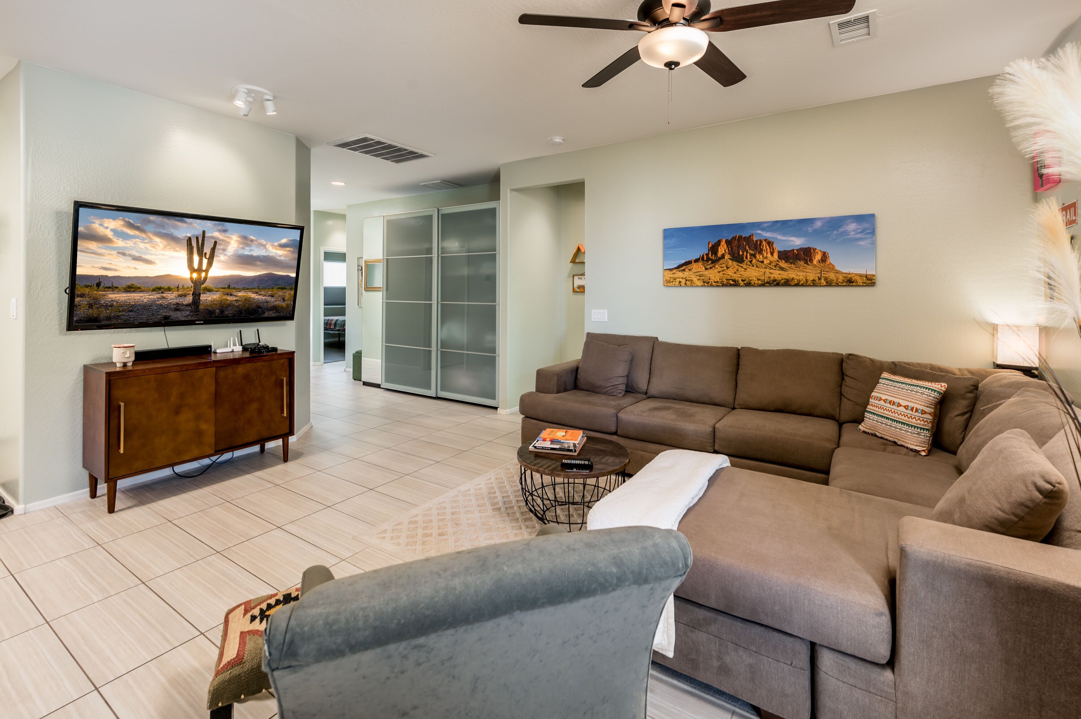 Modern, 3 Bedroom Home Near Superstition Mountain! - Apache Junction, AZ