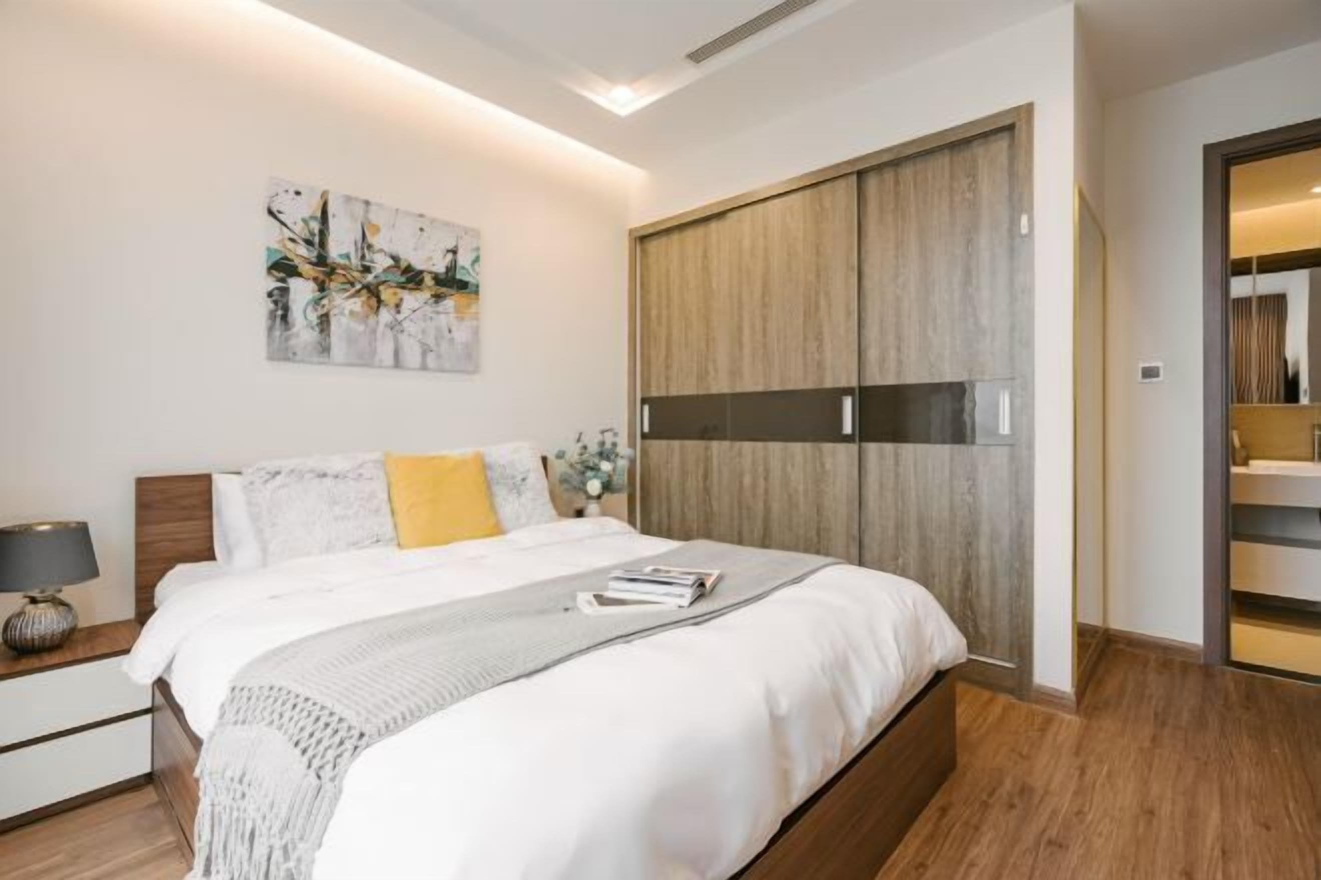 Cofre no quarto, secretária 