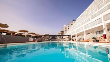 Piscina exterior