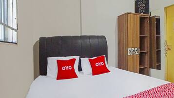 Quarto casal standard | Wi-Fi de cortesia, roupa de cama