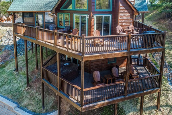 Four Bear Hideaway Coosawattee River Resort! - Georgia (State)
