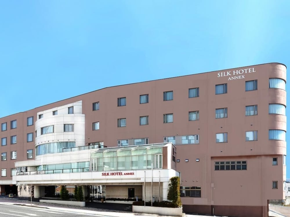 Silk Hotel Annex - Nagano Prefecture, Japan