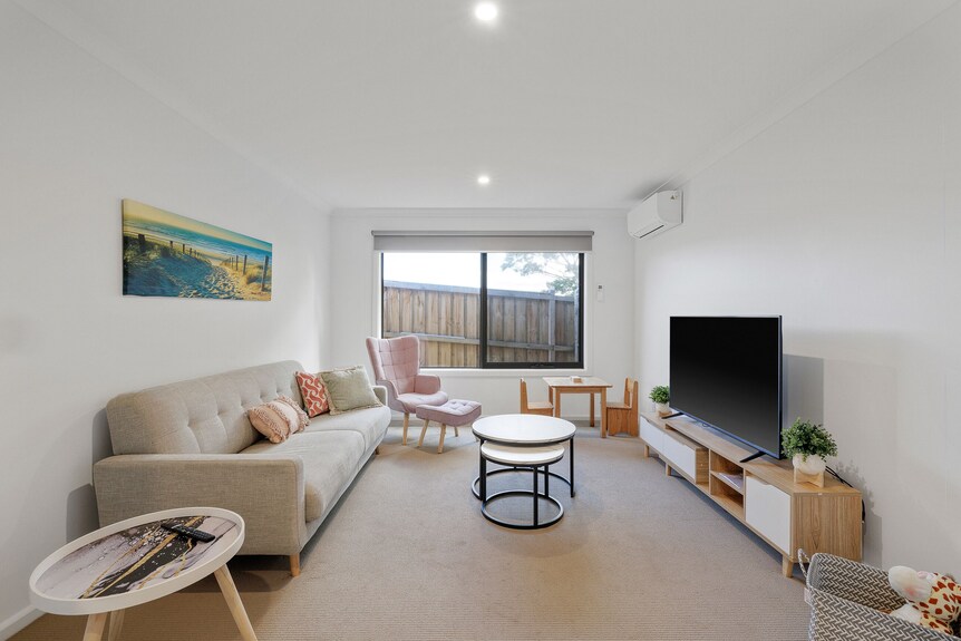 Island Life By Ready Set Stay- Spacious Home A Stroll Away From The Beach - Melbourne