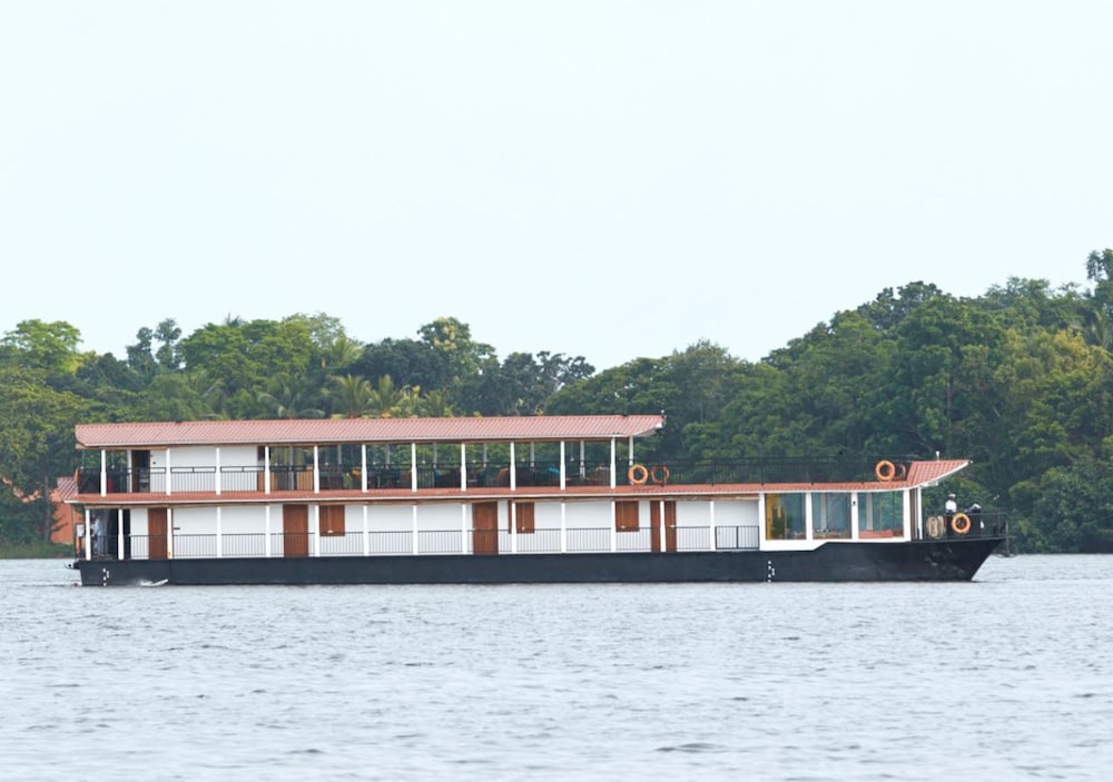 Marina by DAE Reviews, Deals & Photos 2025 - Vrbo