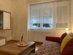 Apartamento, 1 quarto, fumadores, varanda | Sala